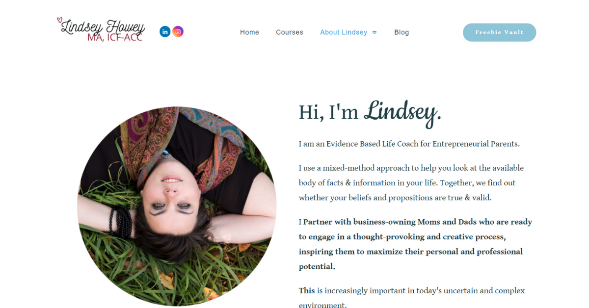 About Lindsey ‣ Lindsey Howey